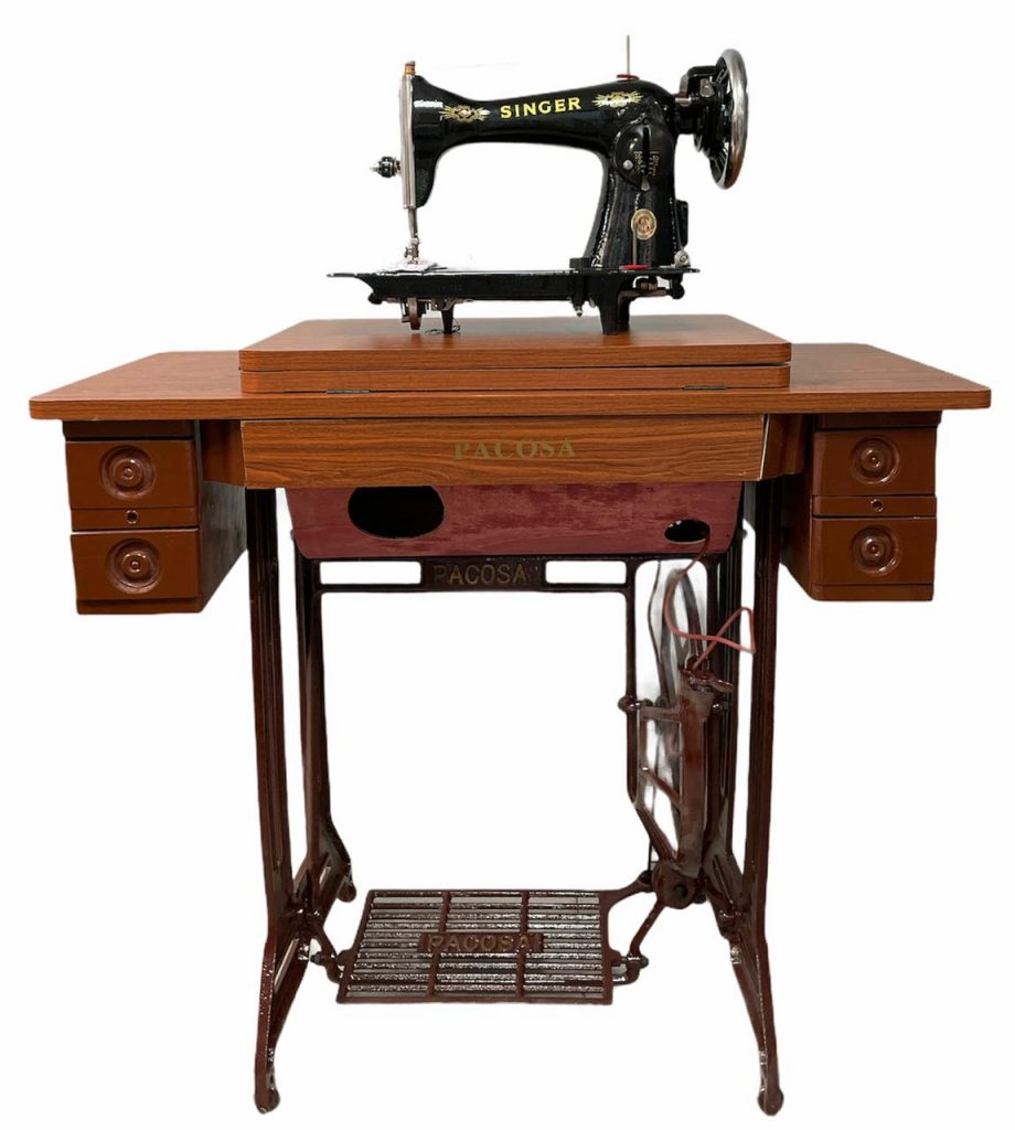 15CD X 404P MUEBLE A PEDAL – Singer Panama